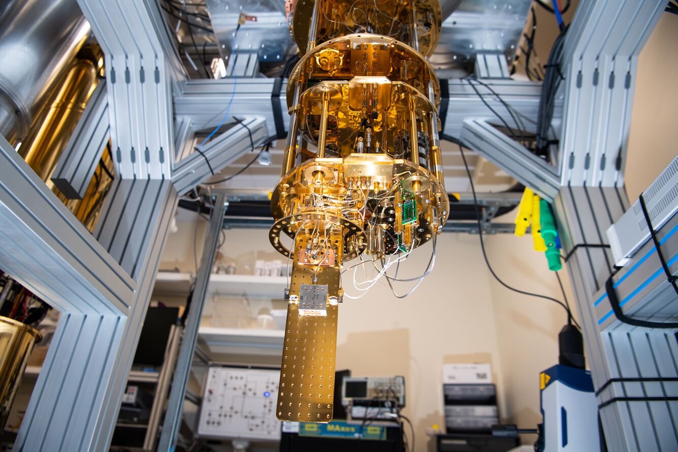 Scientists Accelerate Quantum Computing Foundations | Mirage News
